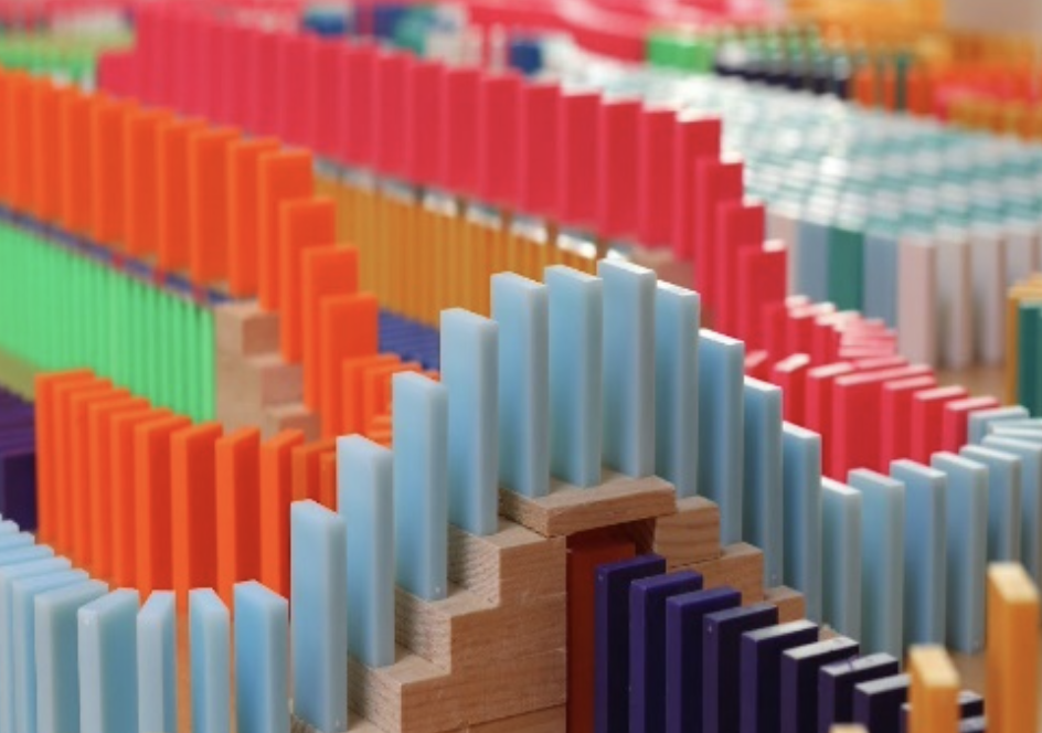 Domino Challenge | Riverside